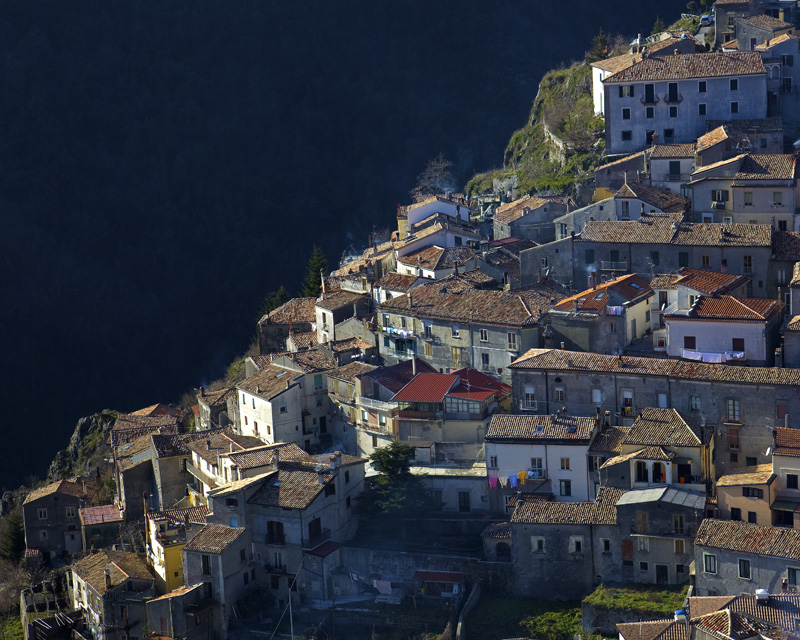 Il Borgo di Mormanno e il Faro Votivo: bellezze storiche della nostra terra